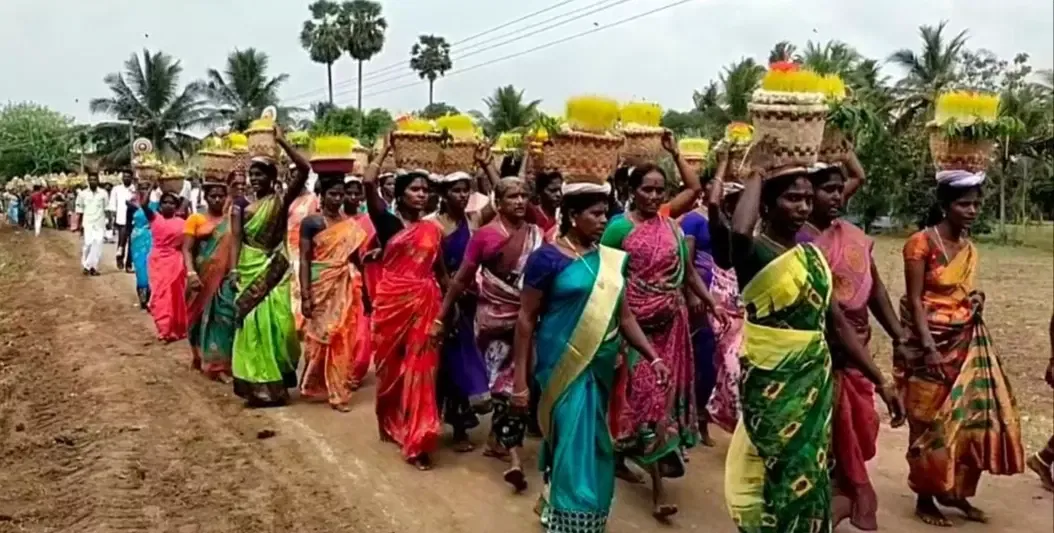 செல்லியம்மன் கோவிலில் முளைப்பாரி விழா