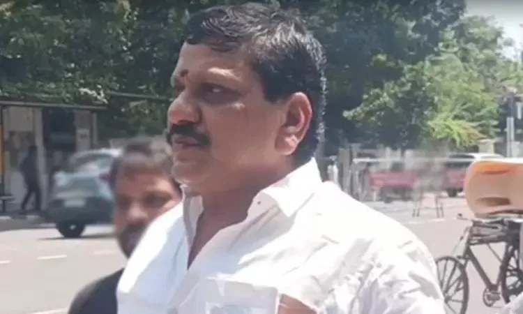 விசிகவினரை தாக்கிய வழக்கில் ஏர்போர்ட் மூர்த்தி கைது