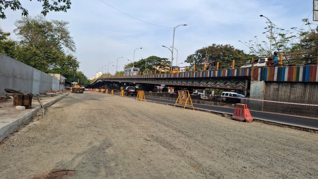 Cable shifting, not bitumen prices, delays widening of Sardar Patel ...