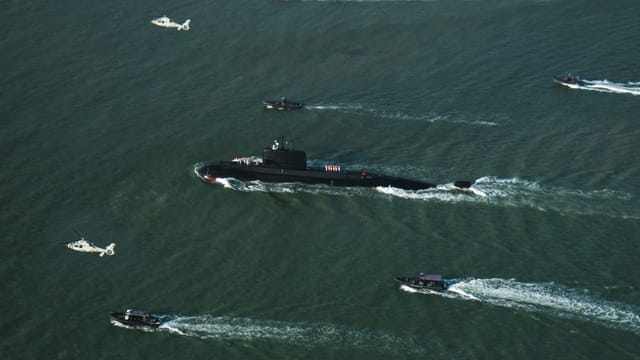 Pakistan’s first Hangor-class submarine arrives at Karachi Port