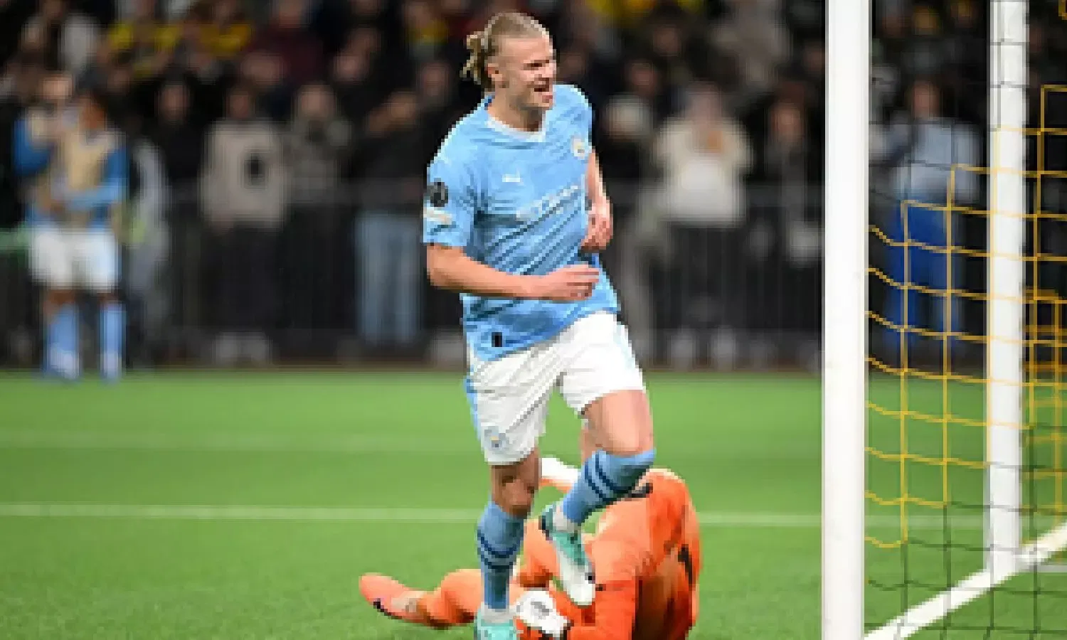 Erling Haaland wins Gerd Muller Trophy at 2023 Ballon d'Or