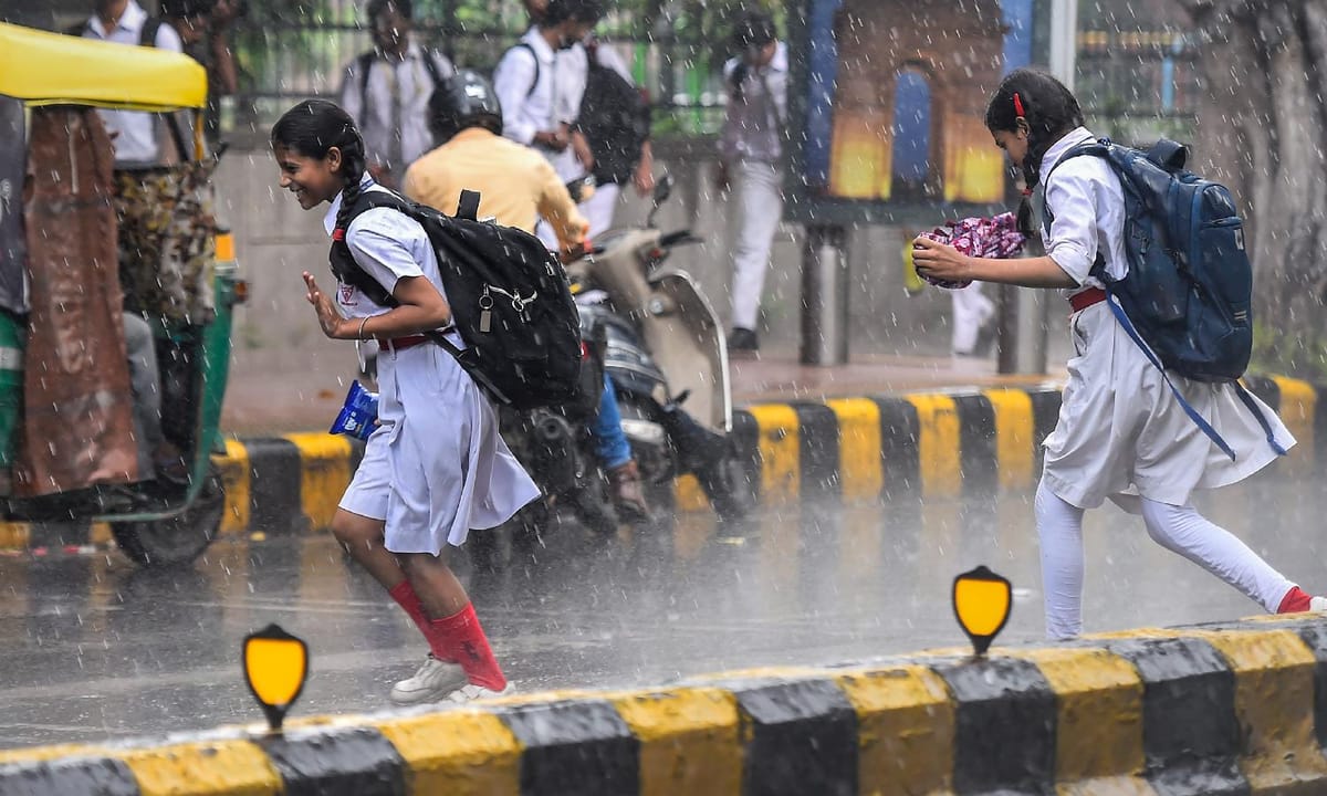 Nilgiris on red alert for heavy rain; relief camps and helpline set up