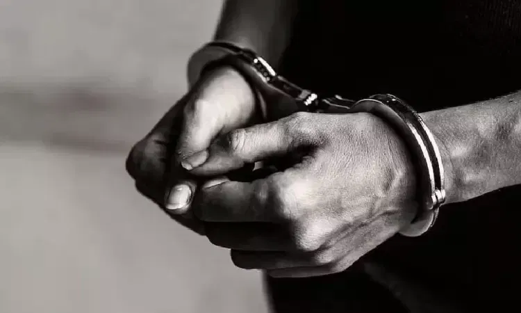 Bangladesh: Police arrest eight Awami League leaders and activists in Dhaka