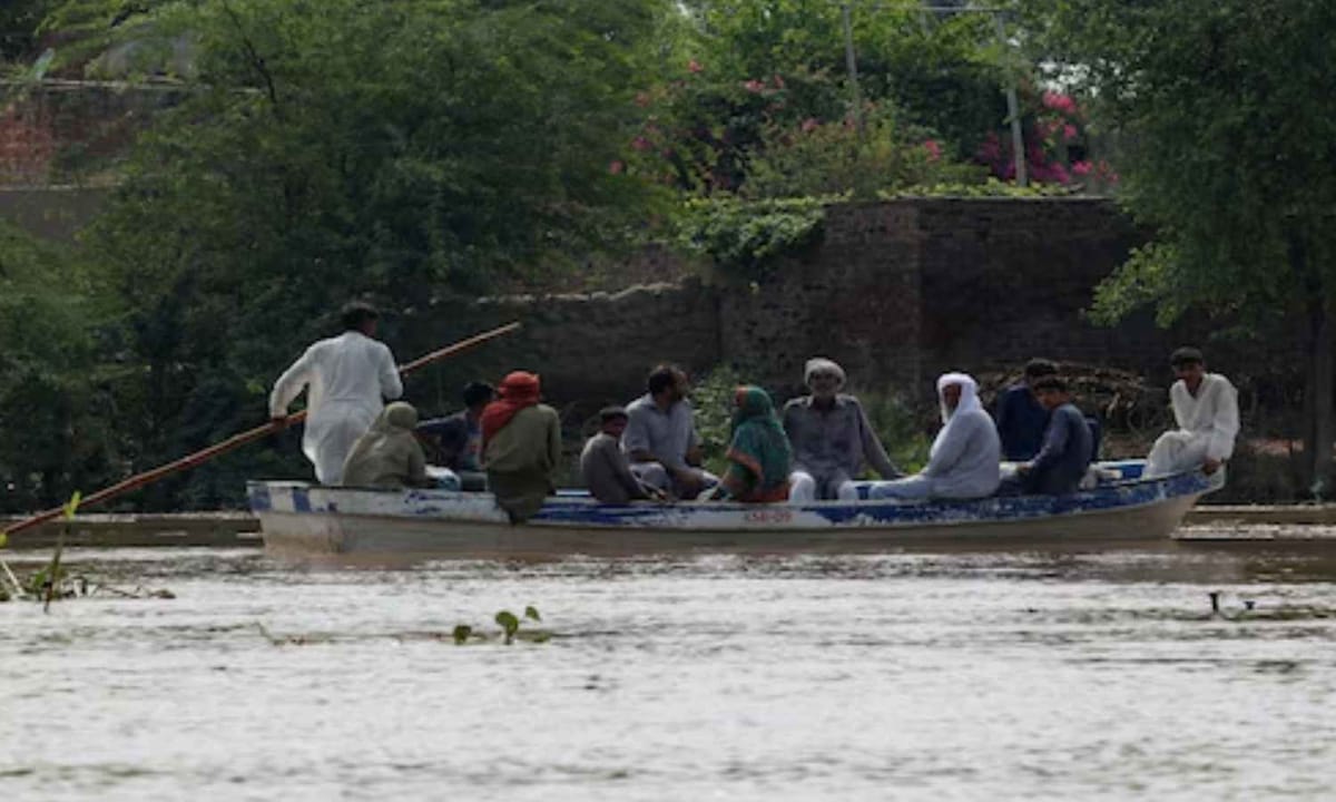 5 flood victims killed as rescue boat capsizes in Pakistan's Punjab