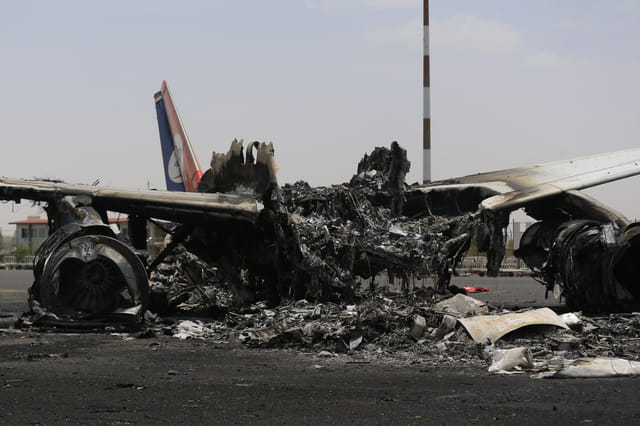 Israeli strikes destroy last plane at Yemen rebels' airport