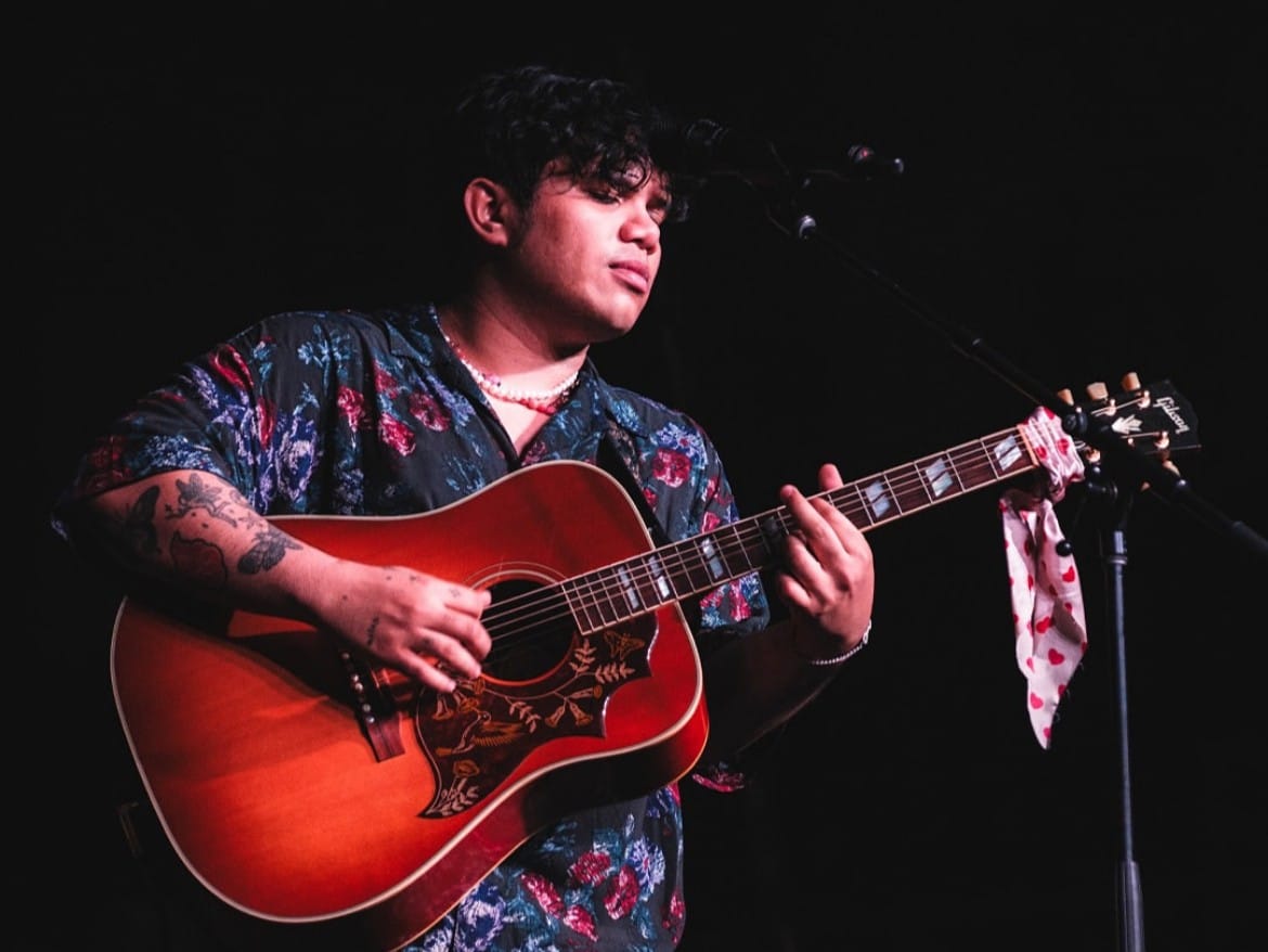 Filipino R&B star Dionela brings chart-topping hits to Dubai's Coca ...
