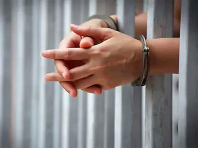 Fugitive Convict Arrested in Saudi Arabia, Extradited to Kuwait After ...