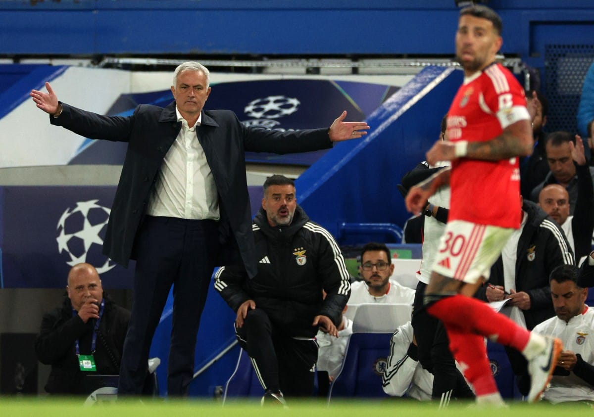 ‘The classy one’: Mourinho defends Enzo Fernandez from Benfica fans in ...