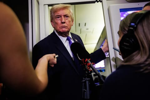 Trump Hails 'Very Good' Iran Talks in Oman, More Negotiations Expected