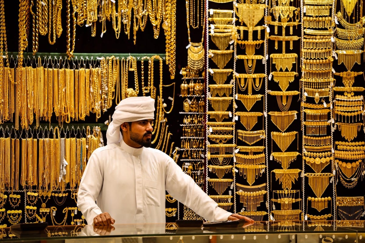 Dubai Gold Prices Rebound as US-Iran Ceasefire Hopes Fade, Geopolitical ...