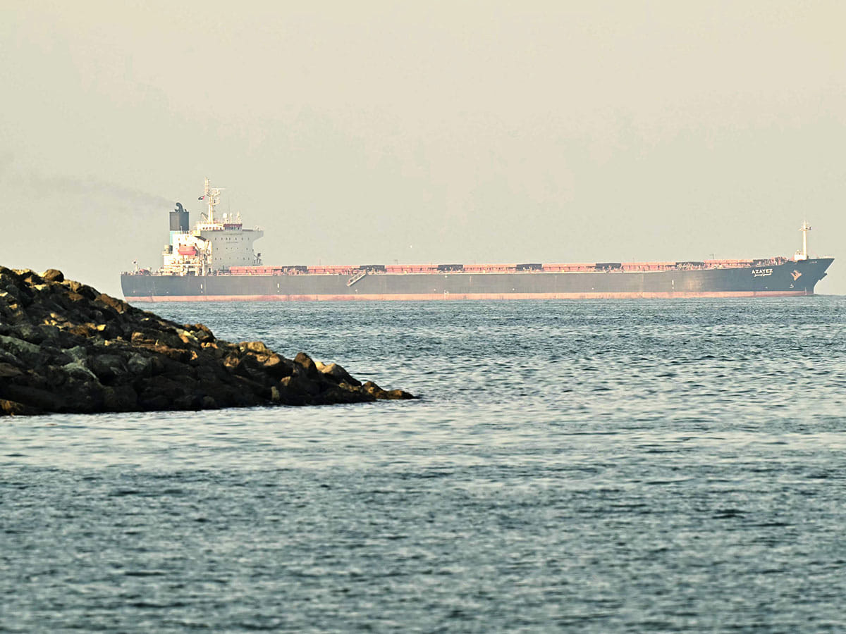 Hormuz Strait blockade: Iran-linked ships cross despite US naval ...