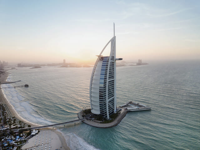 Burj Al Arab Restoration: Dubai’s Iconic Jumeirah Hotel to Undergo 18 ...