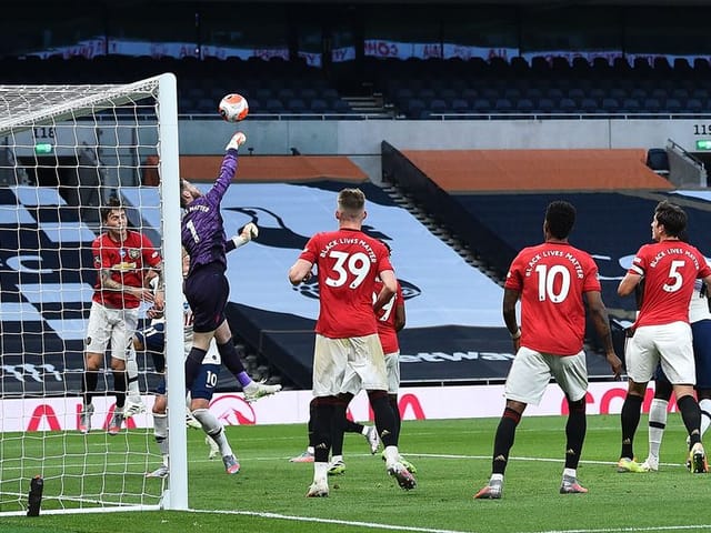 WATCH: Roy Keane ‘disgusted’ and ‘sick to death’ of Manchester United’s ...
