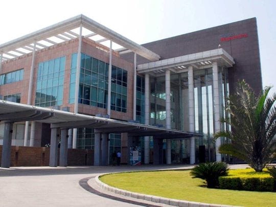 Tech Mahindra acquires Momenton, Tenzing