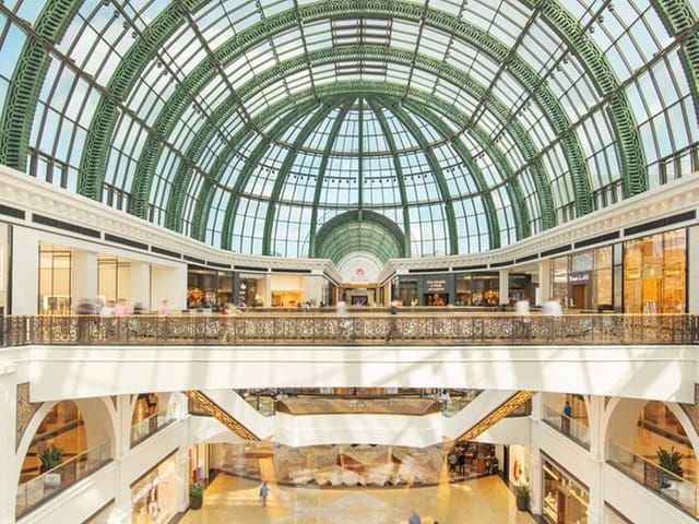 Dubai: New ‘barrierless’ parking at Mall of the Emirates and City ...
