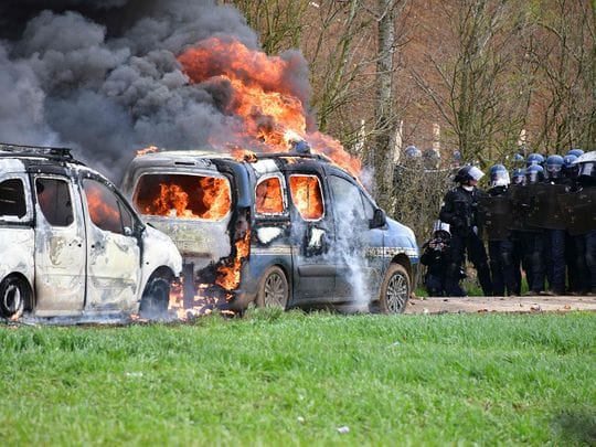 New violent clashes rock France in water protest