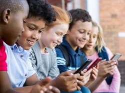 Kids SIM Card, Parental Control Service launched in UAE