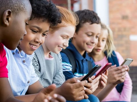 Kids SIM Card, Parental Control Service launched in UAE
