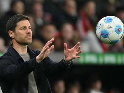 Beautiful challenge for Leverkusen as Xabi Alonso makes Anfield return